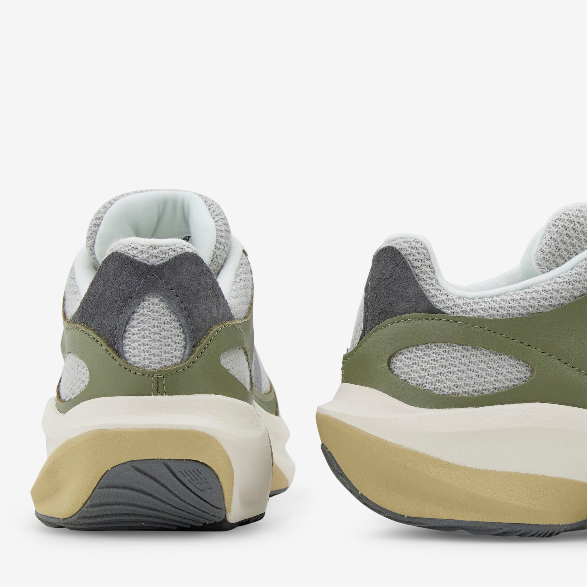 WRPD Runner Olive – Above The Clouds