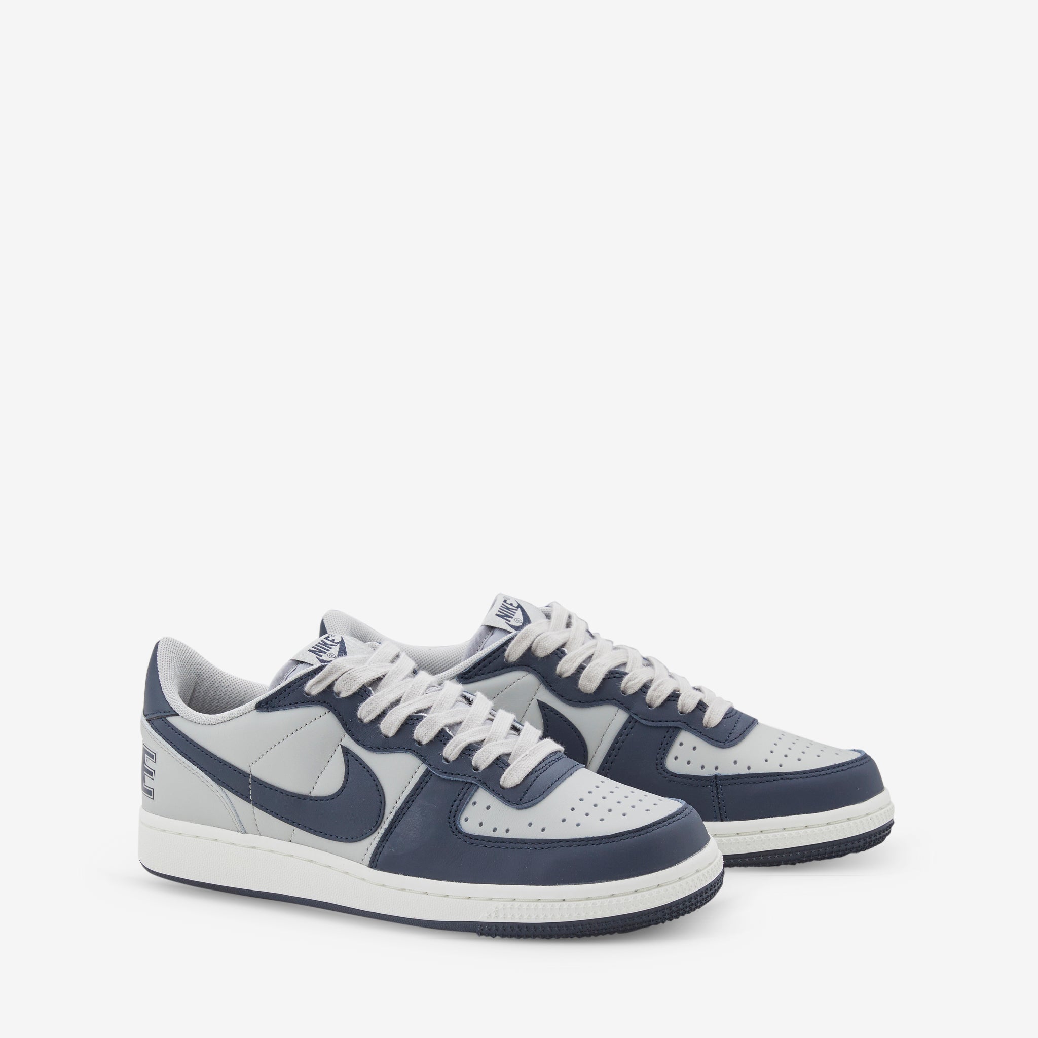 Terminator Low Granite | Dark Obsidian | Sail – Above The Clouds