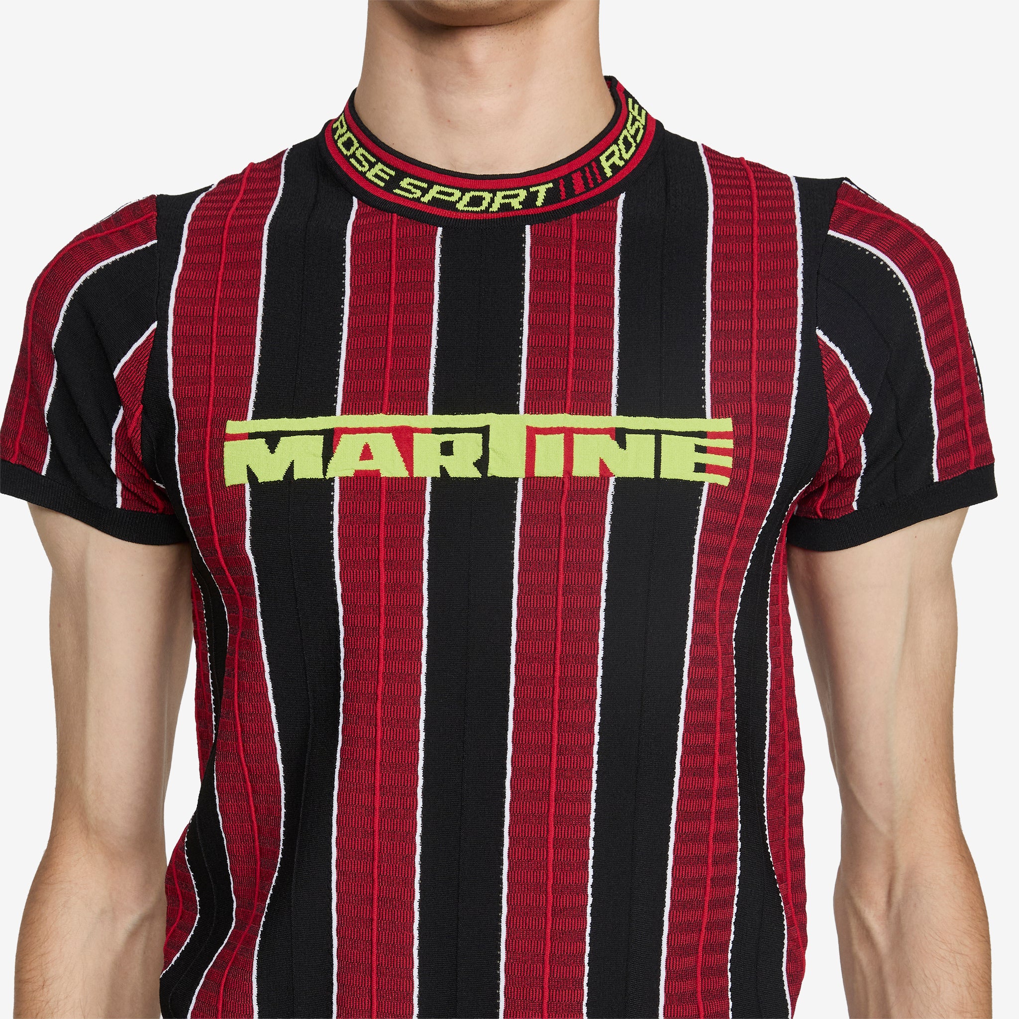 Logo Tight T-Shirt Red | Black – Above The Clouds
