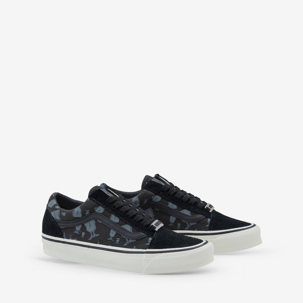 Vans – Above The Clouds